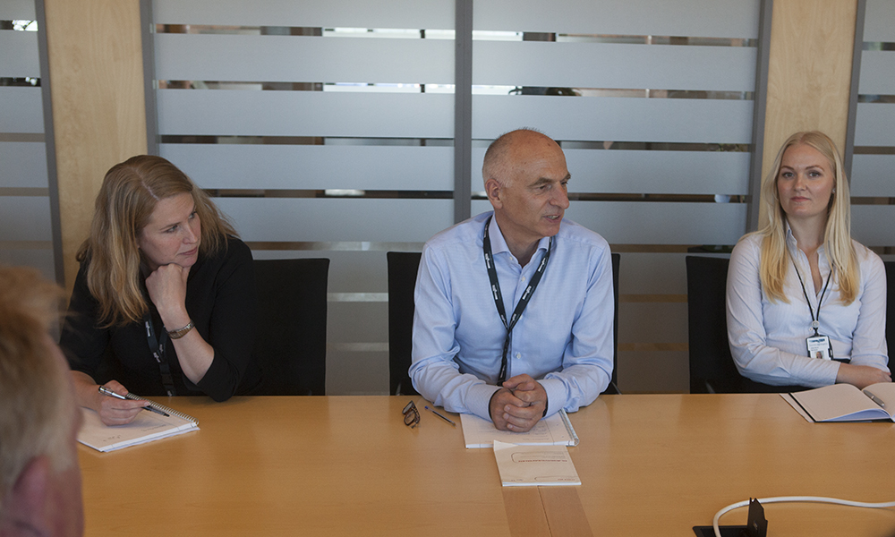 Lederne break off talks